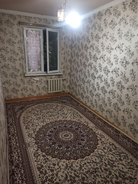 Farhod bozori oldida sheriklikka kvartira bor