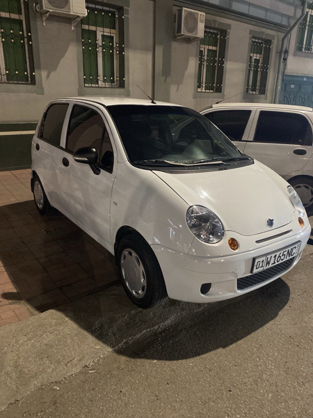 Matiz oq rang arenda