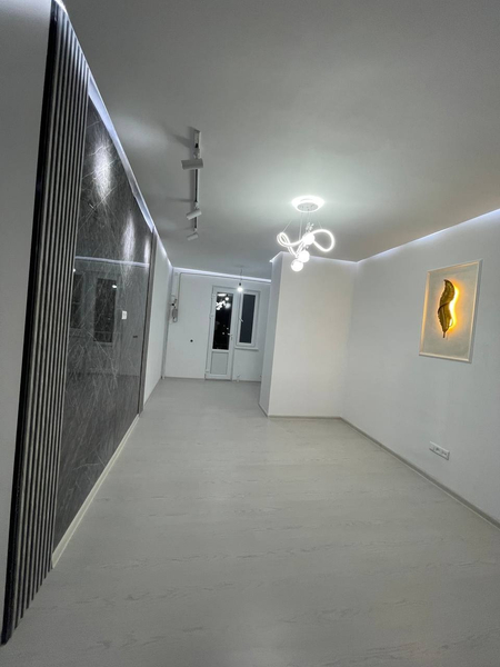 Продам квартиру студия /бектемир РОВД 67 кв м 2/6/10  /53.000 $