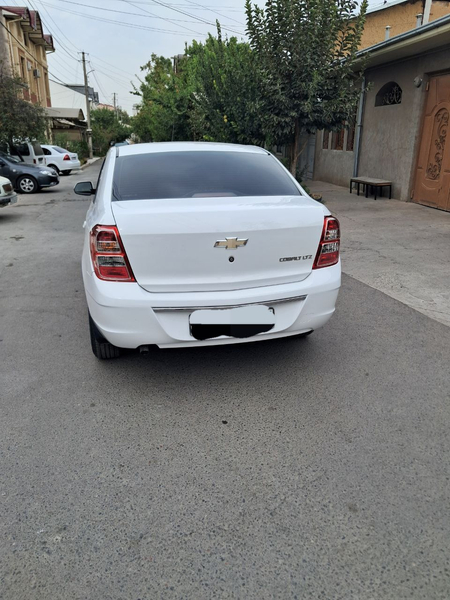 Chevrolet Cobalt White