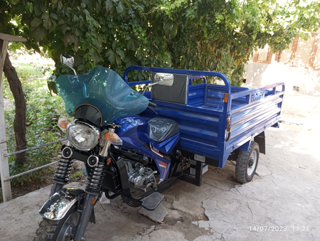 Mototsikl 2023 yil