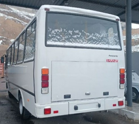 Isuzu HC 40 sotiladi