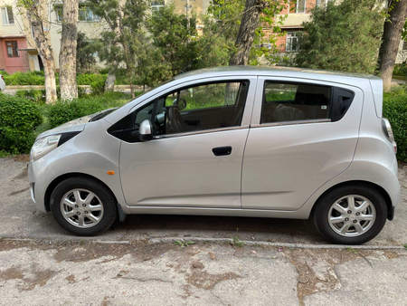 Продаю Chevrolet Spark