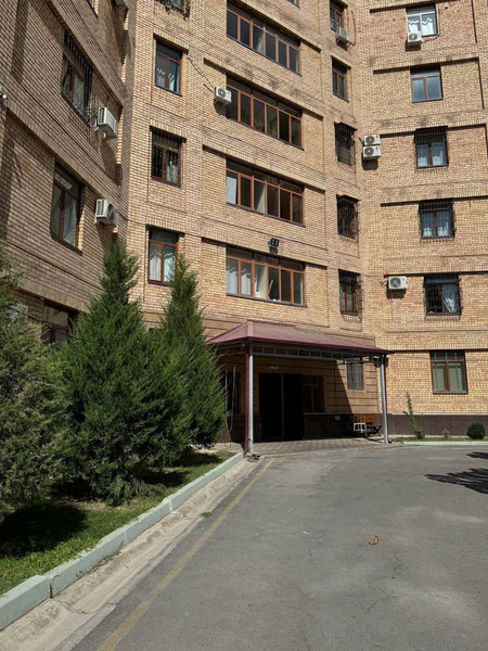 Продаётся 3 х ком квартира Юнус абад 6