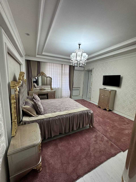 Продаётся 4х комн Габус квартира Басри Баба Ц2 Алайский 176 м2, (7144)