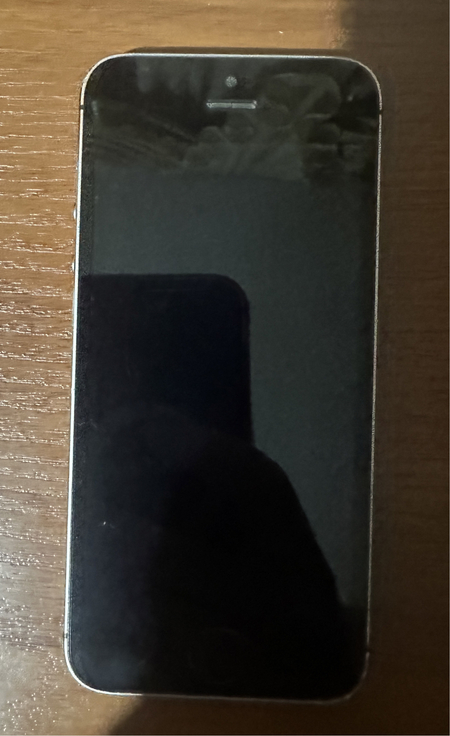 Iphone 5s в хорошкм состояние