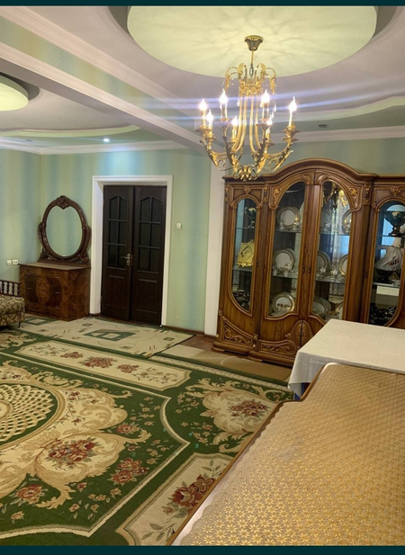 СРОЧНО квартира Югнакий 4/3/5 своя