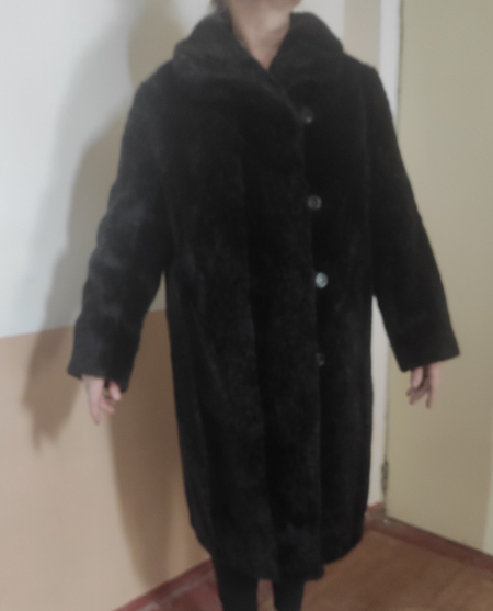 Продаю шубу из искусственного меха