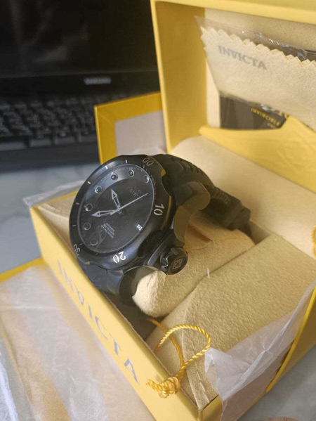 Invicta Sea Dragon (Combat Black)