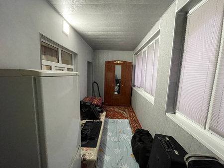 Продаётся 2х квартира 2 этаже Микрораён
