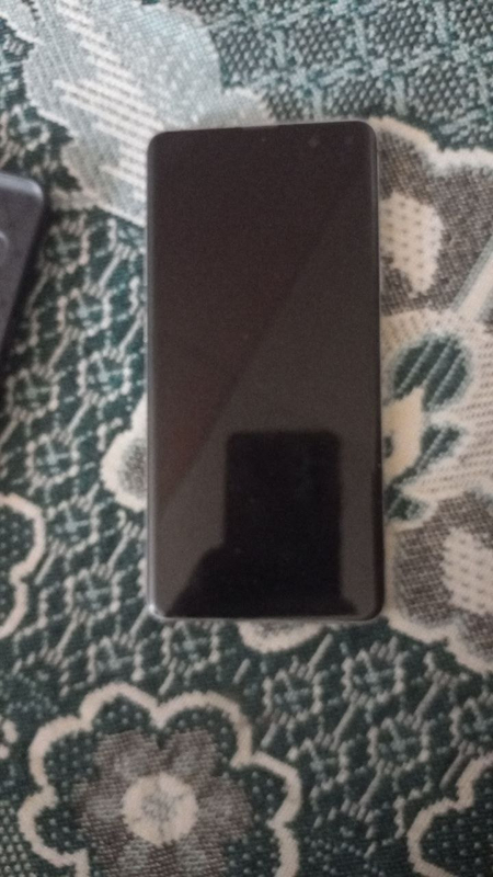 Galaxe S10 5G sotilad srochni pachti yang ayb yuq