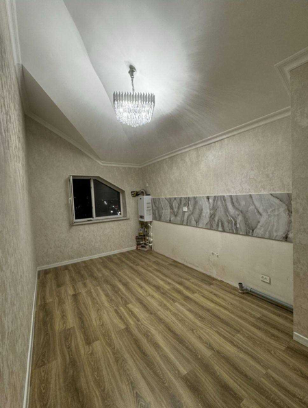СРОЧНО !! Продается квартира в Яшнабаде 3/8/8 ( 58 кв/м ) Азия Хоусе