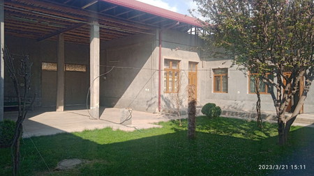 Olmazor tumanida 6 sotix uy sotiladi arzon narxda
