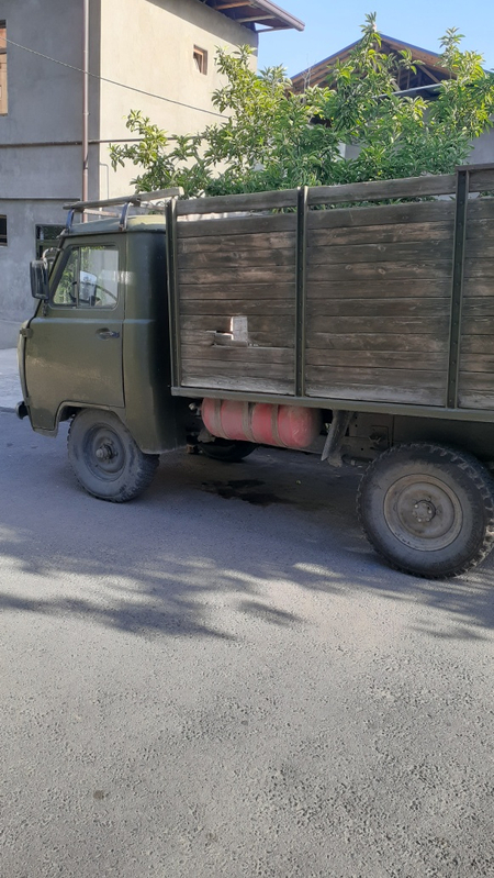 УАЗ Бортавой сотилади