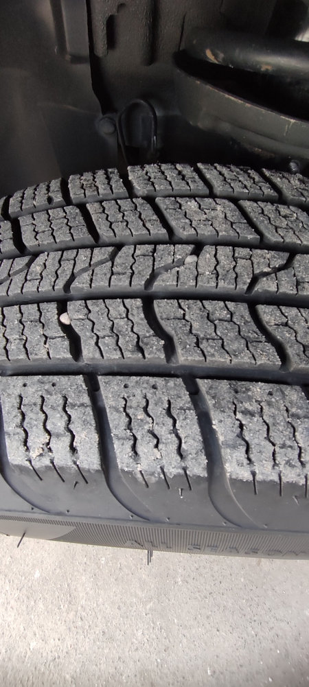 Авто Шины 215/60/R17