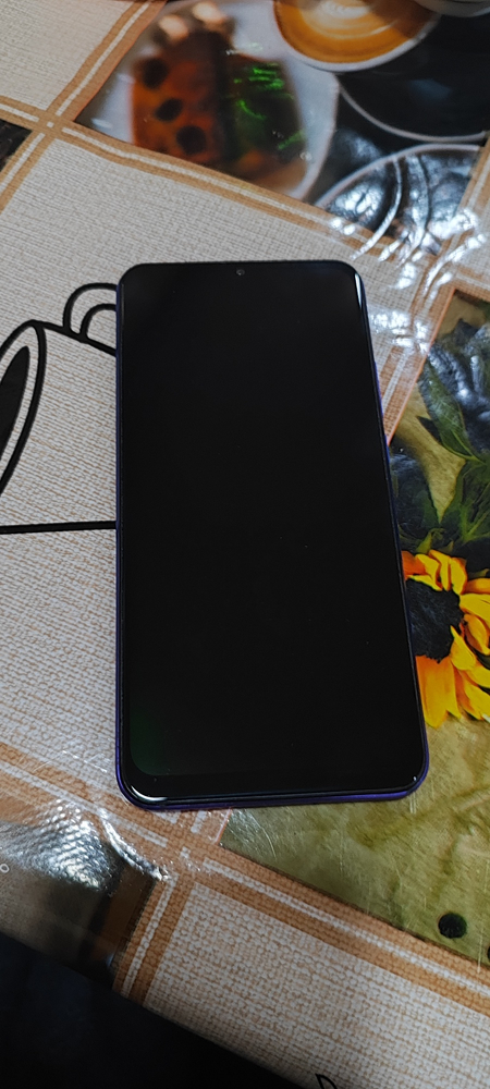 Redmi 9 32 tali holati yaxwi