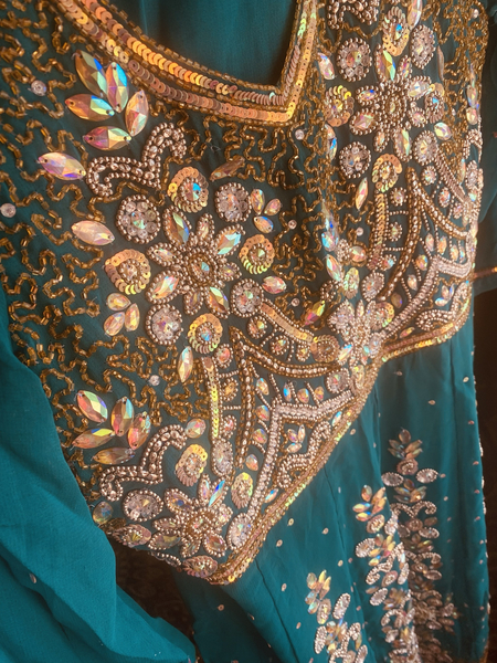 Indiskiy sari yangi