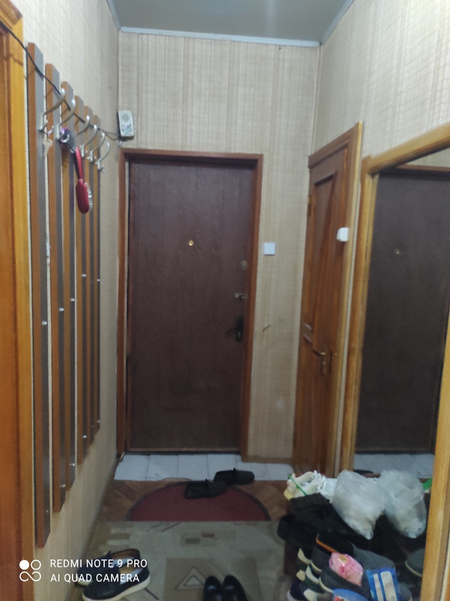 Срочна продаётся квартира 3/2/4
