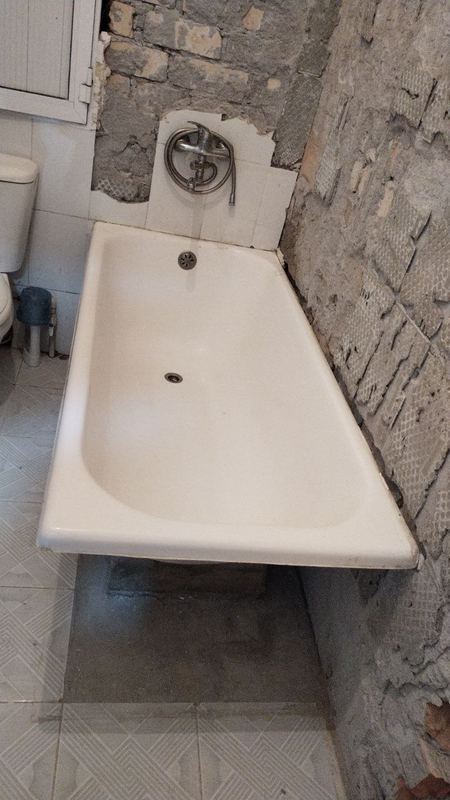 Продам /ванна унитаз дверь