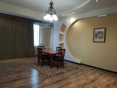 Сдается квартира на Чехова Мирабад