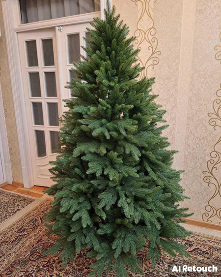 Новогодние ёлки с первых рук. Большой выбор. Бесплатная доставка.
