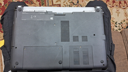 Не рабочий ноутбук Sony VAIO.