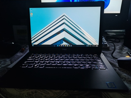 Dell latitude 7280 i5 7th Gen 16/512GB