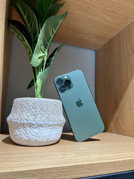 iPhone 13 Pro Max 128GB халол насия савдога сотилади