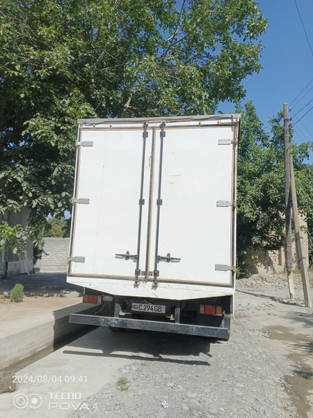 Исузи 10 тонналик сотилади