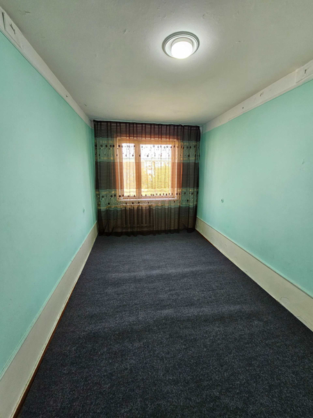 3 xonali 75m² 4-qavat uy sotiladi.