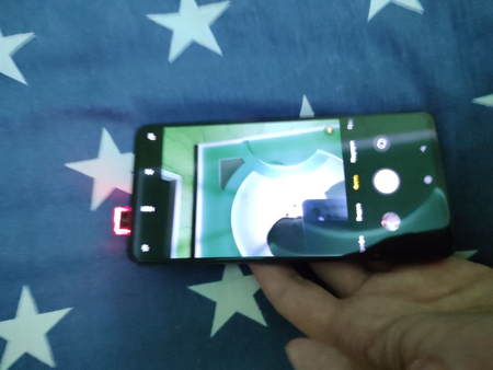 Mi 9T Pro qora xolati yaxshi