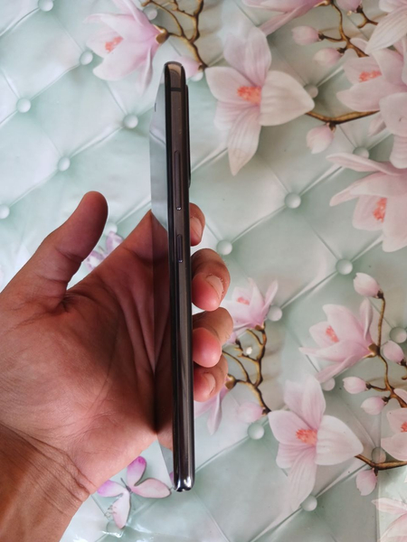 Samsung galaxy  a82 5g