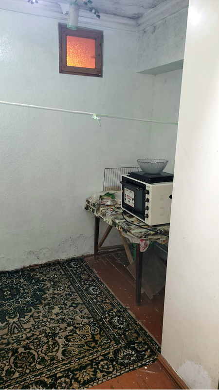 Qoraqamich 2/4 2/2/4 balkon 2/6 srochno sotiladi joyi zor
