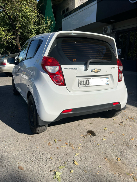 Spark sotiladi 1.25