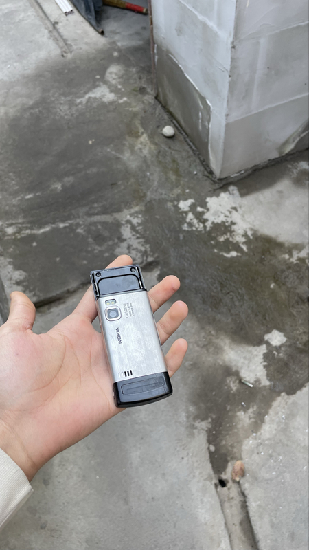 Nokia 6500 slide