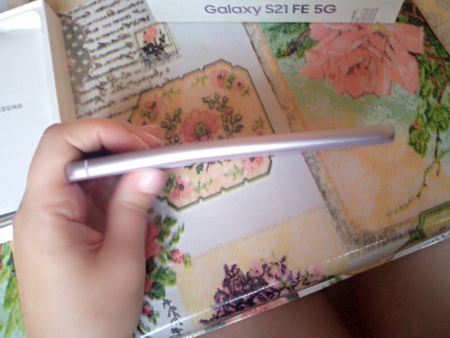 Продаю телефон Samsung galaxy s 21 fe на запчасти