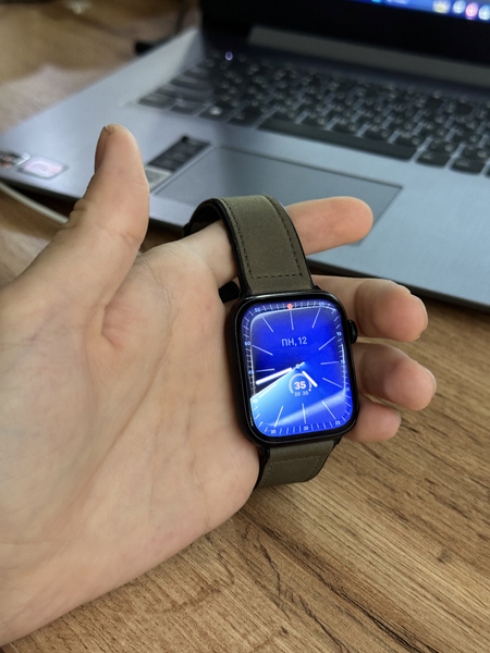 100% емкость Apple watch series 8 45mm