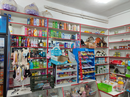 Magazin uchun polkali stellaj 7 k-t Chirchiqda
