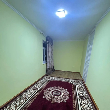 Продаётся 2 комнатная квартира на 3 этаже . 
Панельный дом
Ор-р:
