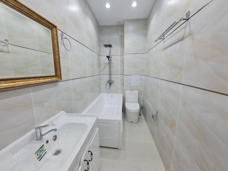 Срочно продаётся 3х комнотная квартира. Вокзал. 93м2.