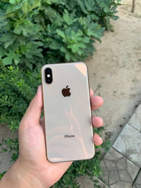 Iphone XS gold 64 gb