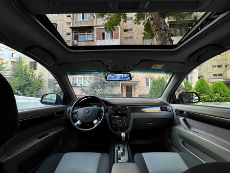 Срочно продается  Chevrolet Gentra 3 позиция с полной комплектацией