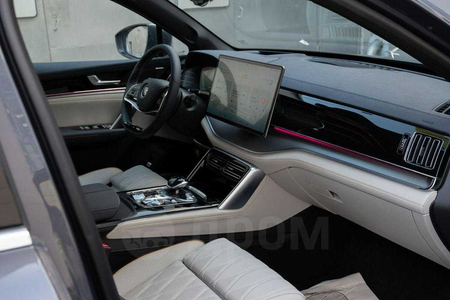 BYD TANG 2WD 730km/7 mesta