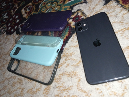 iPhone 11 64 gb.
