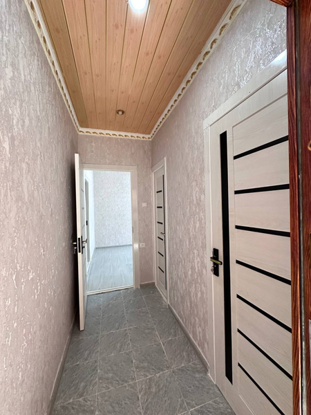 Продается квартира 2/1/4 Юнусабад 7кв