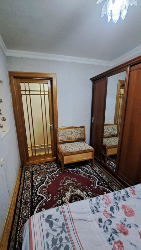 Ижарага берилади 2хона 3-этаж Согдиана Париж