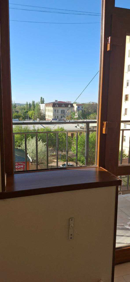 Продажа квартиры в Новостройке, на Юнус-Абаде 18кв 3/4/7 ID:LR 33
