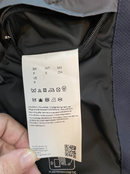 Hugo Boss мужской пуховик куртка