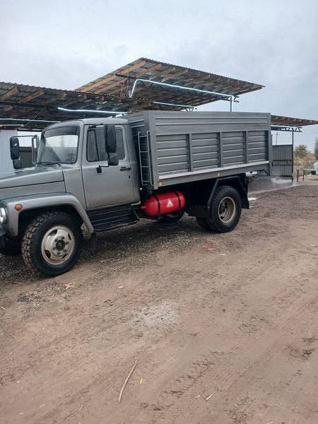 Gaz 54 xolati yaxshi zor.
