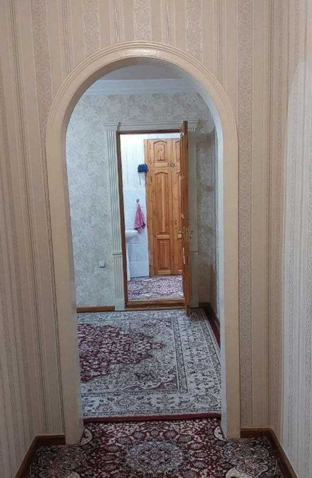 (К128924) Продается 5-ти комнатная квартира в Алмазарском районе.